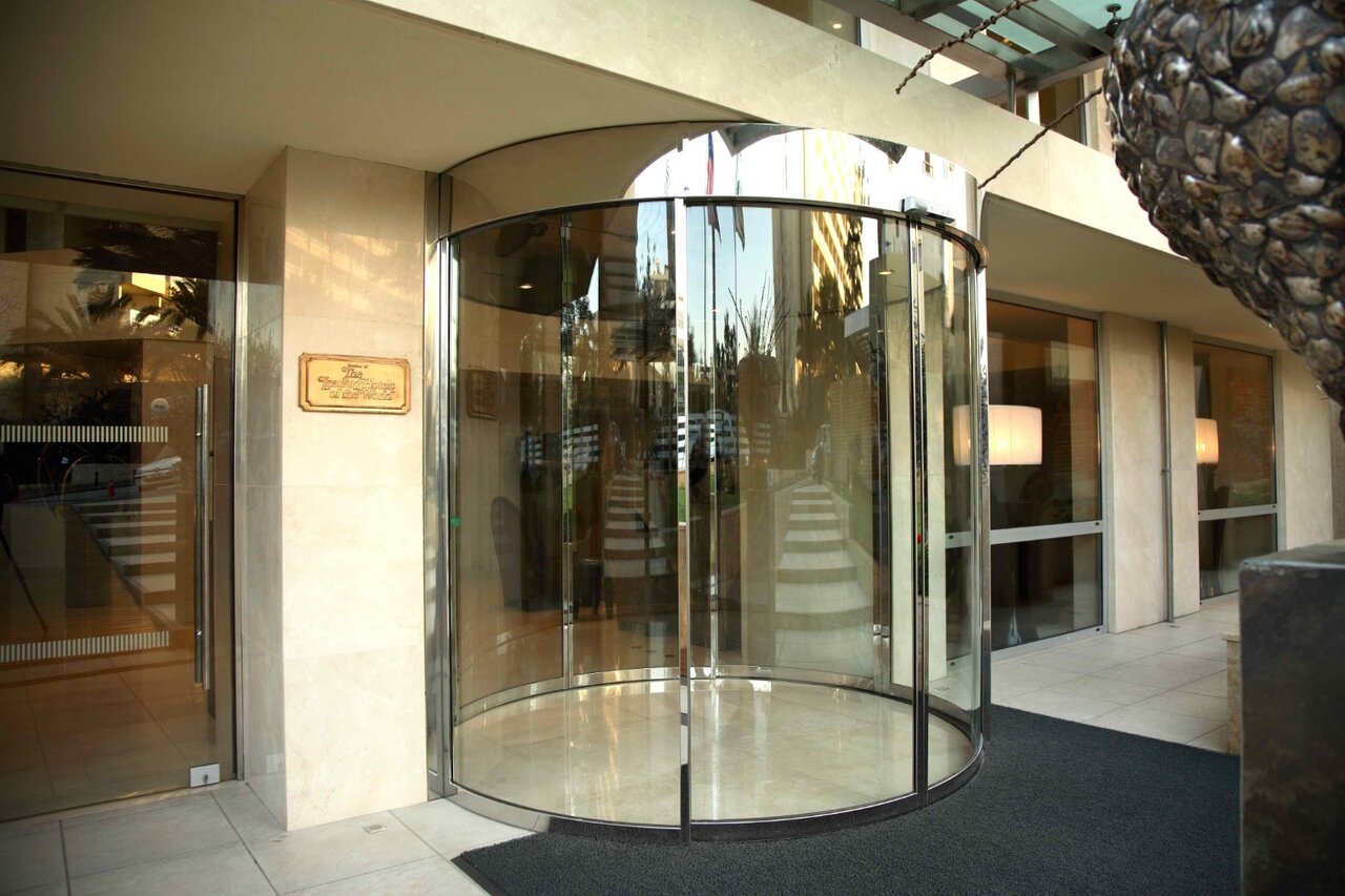 record CURVED Concave – Radial Sliding Door