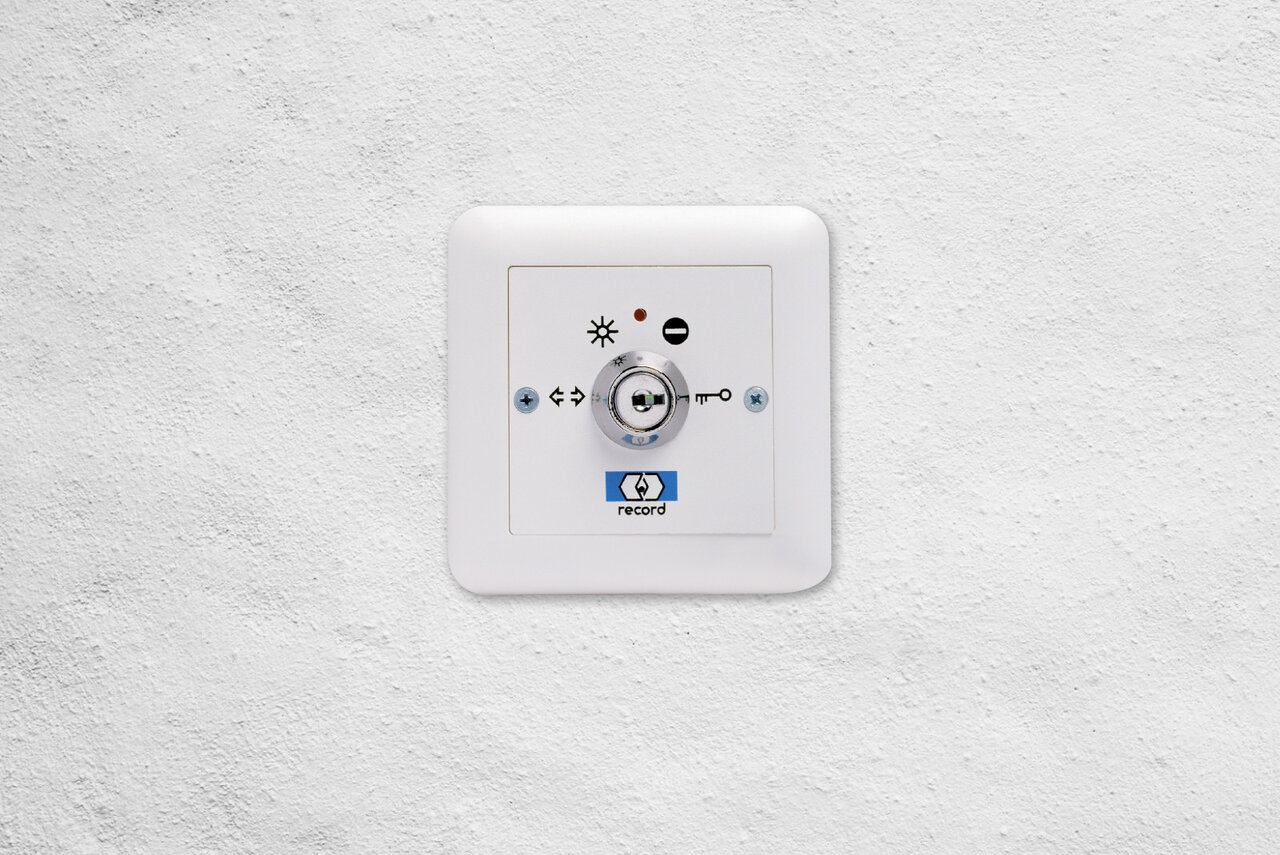 record mechanical control unit