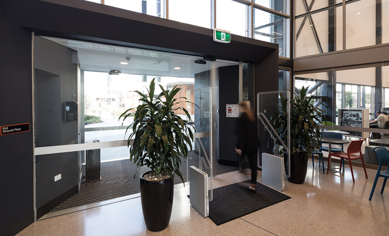 Referencias - Oran Park Library & Community Hub